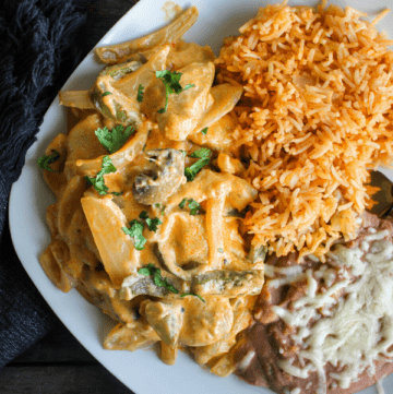 Pollo A La Crema (Creamed Chicken) - Tao of Spice